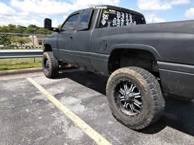 1997 Dodge Ram 1500 Wheel Offset Aggressive > 1" Outside Fender ...