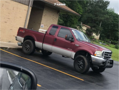 2004 Ford F-250 Super Duty Wheel Offset Aggressive > 1" Outside Fender ...