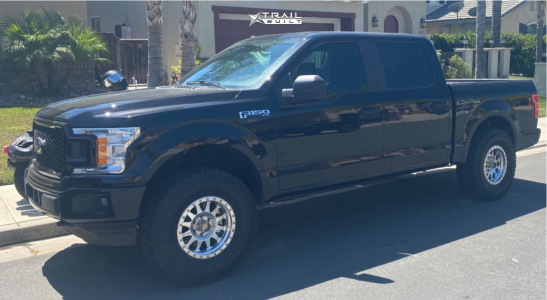 2019 Ford F-150 Wheel Offset Aggressive > 1" Outside Fender Leveling ...