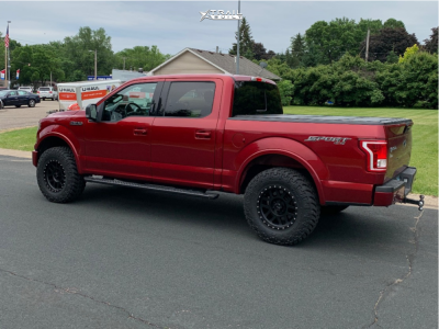 2016 Ford F-150 Wheel Offset Aggressive > 1" Outside Fender Leveling ...
