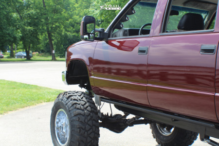 1999 Chevrolet K3500 Wheel Offset Hella Stance >5" Lifted >12 ...