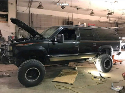 1995 Chevrolet K2500 Suburban Wheel Offset Super Aggressive 3"-5 ...