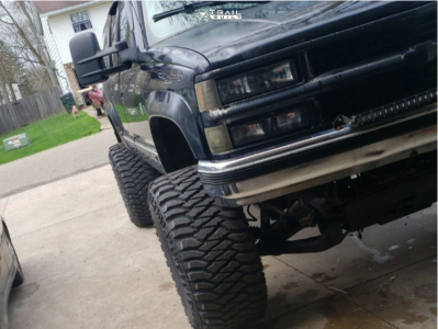1995 Chevrolet K2500 Suburban Wheel Offset Super Aggressive 3"-5 ...