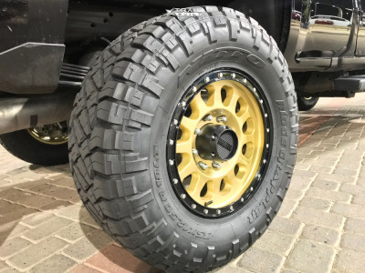 2017 Chevrolet Silverado 2500 HD Wheel Offset Aggressive > 1" Outside ...