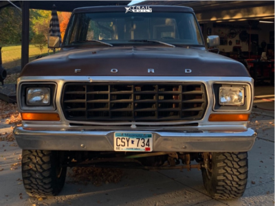 1979 Ford F-150 Wheel Offset Slightly Aggressive Suspension Lift 2.5 ...