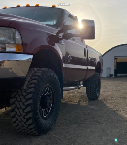 2002 Ford F-350 Super Duty Wheel Offset Slightly Aggressive Leveling ...