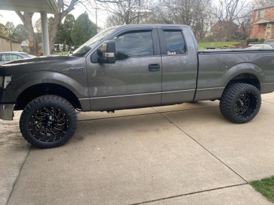 2012 Ford F-150 Wheel Offset Super Aggressive 3"-5" Leveling Kit ...