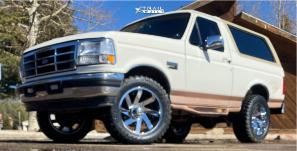 1995 Ford Bronco Wheel Offset Aggressive > 1" Outside Fender Leveling ...