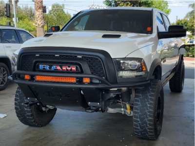 2016 Ram 1500 Wheel Offset Aggressive > 1" Outside Fender Stock ...