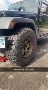 2009 Jeep Wrangler JK Wheel Offset Slightly Aggressive Stock | 1866210 ...