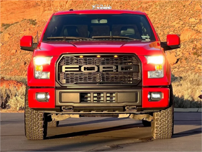 2015 Ford F-150 Wheel Offset Aggressive > 1" Outside Fender Leveling ...