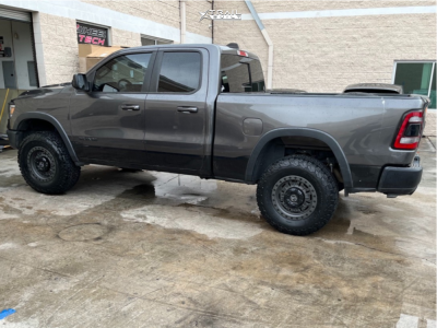 2019 Ram 1500 Wheel Offset Slightly Aggressive Suspension Lift 2.5 ...