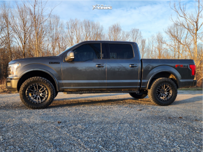 2019 Ford F-150 Wheel Offset Aggressive > 1" Outside Fender Leveling ...