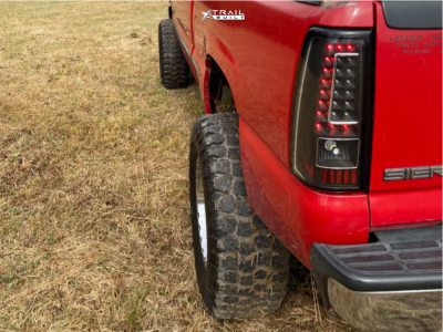 2000 GMC Sierra 2500 Wheel Offset Aggressive > 1" Outside Fender ...