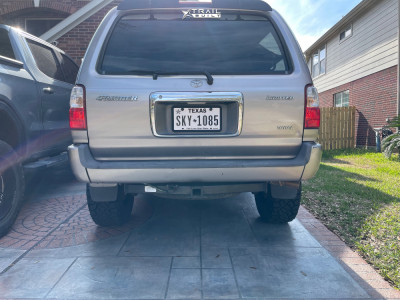 2002 Toyota 4Runner Wheel Offset Aggressive > 1" Outside Fender ...