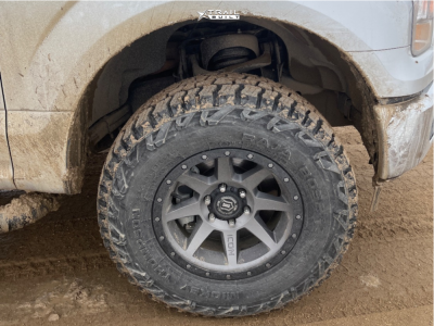 2017 Ford F-150 Wheel Offset Aggressive > 1" Outside Fender Leveling ...