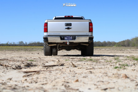 2016 Chevrolet Silverado 1500 Wheel Offset Aggressive > 1" Outside ...