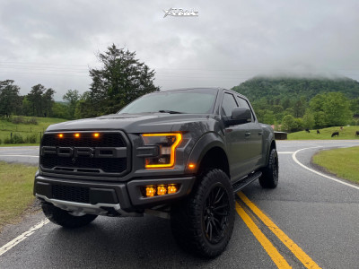 2020 Ford F-150 Wheel Offset Aggressive > 1" Outside Fender Leveling ...