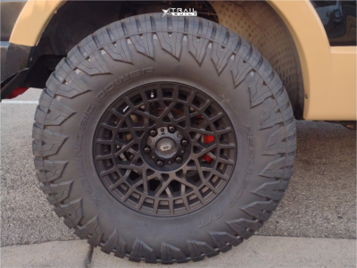 2003 Ford Expedition Wheel Offset Aggressive > 1" Outside Fender ...