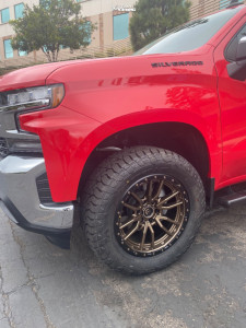 2019 Chevrolet Silverado 1500 Wheel Offset Aggressive > 1" Outside ...