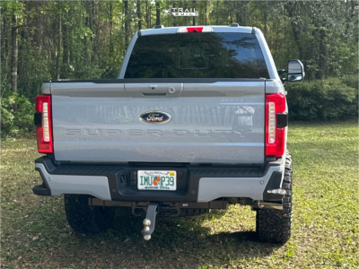 2024 Ford F-250 Super Duty Wheel Offset Aggressive > 1" Outside Fender ...