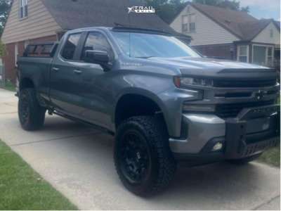 2019 Chevrolet Silverado 1500 Wheel Offset Aggressive > 1" Outside ...