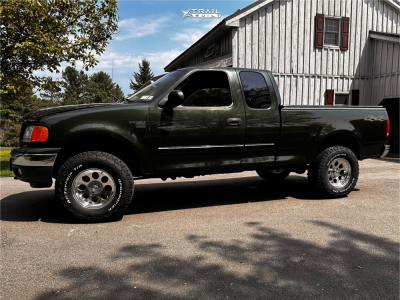 02 Ford F 150 Lifted Black