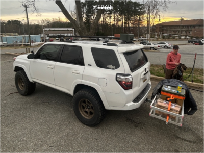 2019 Toyota 4Runner Wheel Offset Aggressive > 1" Outside Fender ...