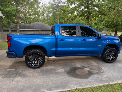 2022 Chevrolet Silverado 1500 Wheel Offset Aggressive > 1" Outside ...
