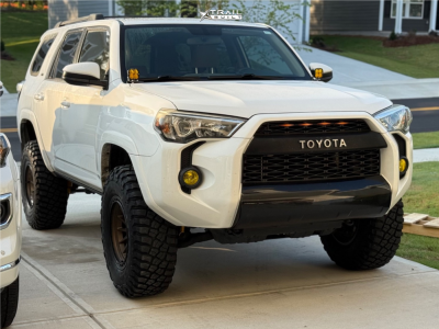 2015 Toyota 4Runner Wheel Offset Aggressive > 1" Outside Fender ...