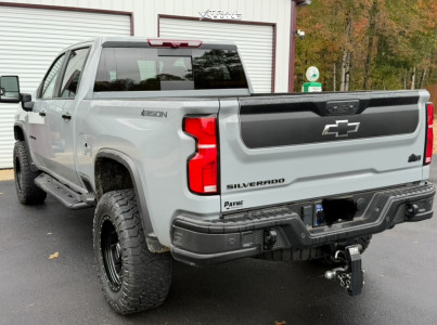 2024 Chevrolet Silverado 2500 HD Wheel Offset Aggressive > 1" Outside ...