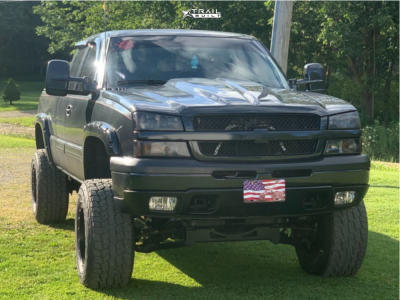 Chevrolet on 18x12 12.5 Inch Tire Width | TrailBuilt Off-Road