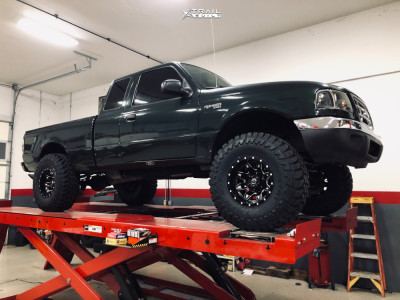 2002 Ford Ranger Wheel Offset Aggressive > 1" Outside Fender Suspension ...