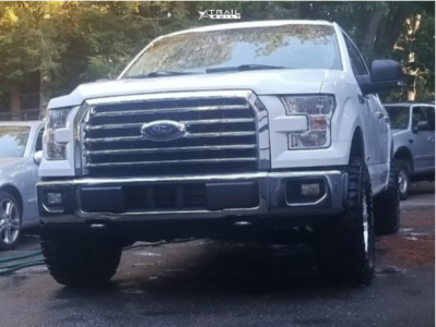 2016 Ford F-150 Wheel Offset Aggressive > 1" Outside Fender Leveling ...