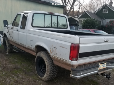 1995 Ford F-150 Wheel Offset Aggressive > 1" Outside Fender Leveling ...