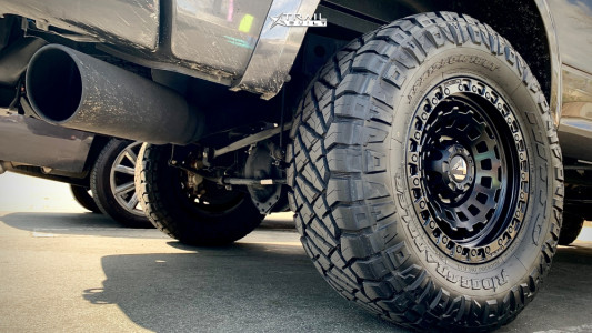 2017 Ram 2500 Wheel Offset Aggressive > 1" Outside Fender Leveling Kit ...