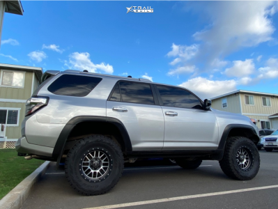 2016 Toyota 4Runner Wheel Offset Slightly Aggressive Leveling Kit ...