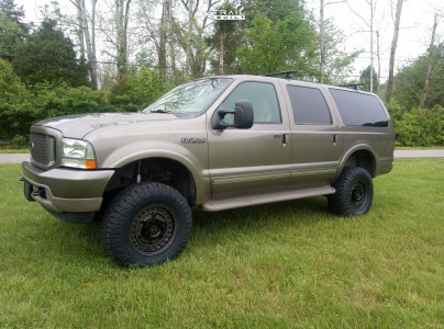 2003 Ford Excursion Wheel Offset Aggressive > 1" Outside Fender ...