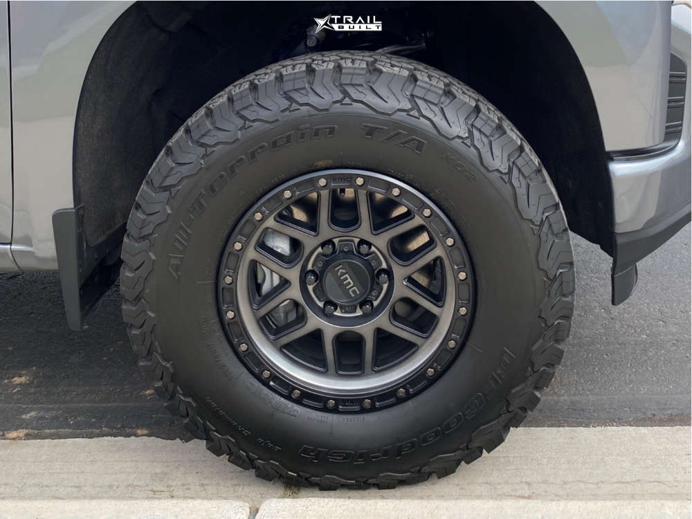 2019 Chevrolet Silverado 1500 Wheel Offset Aggressive > 1" Outside ...