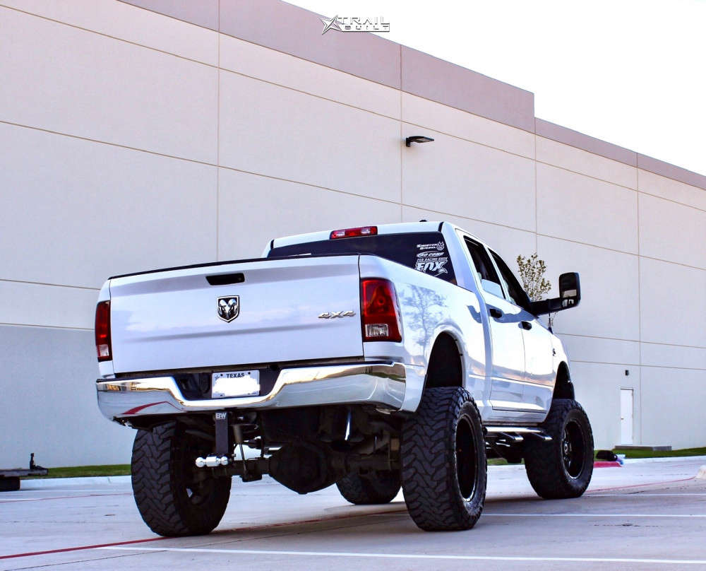 2011 Ram 2500 Wheel Offset Aggressive > 1" Outside Fender Suspension ...