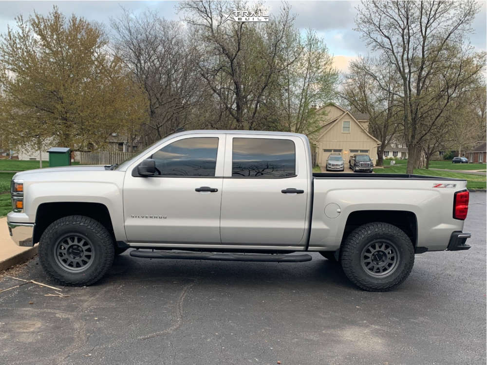 2014 Chevrolet Silverado 1500 Wheel Offset Slightly Aggressive Leveling ...