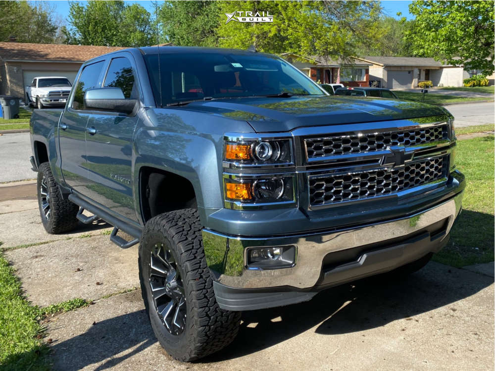 2014 Chevrolet Silverado 1500 Wheel Offset Aggressive > 1" Outside ...
