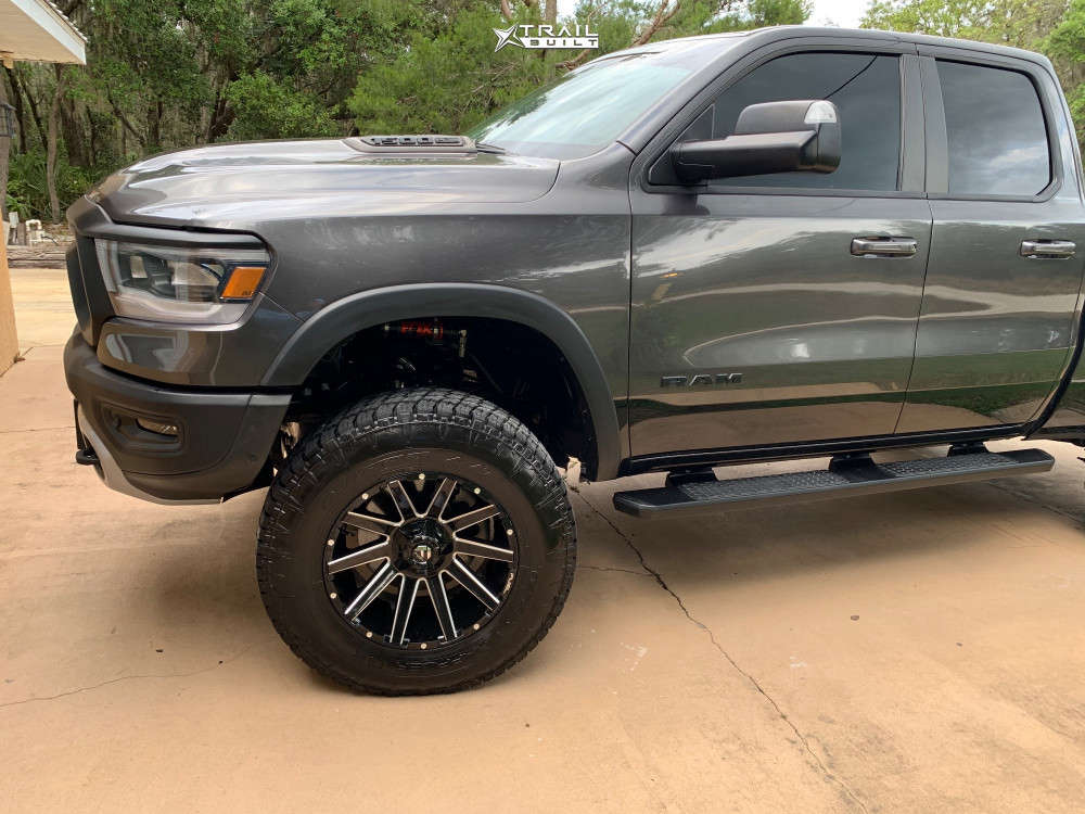 2019 Ram 1500 Wheel Offset Aggressive > 1" Outside Fender Suspension ...