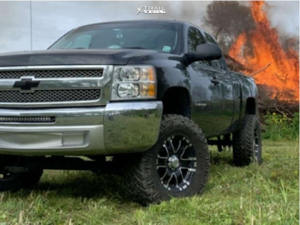 2012 Chevrolet Silverado 1500 Wheel Offset Aggressive > 1" Outside ...