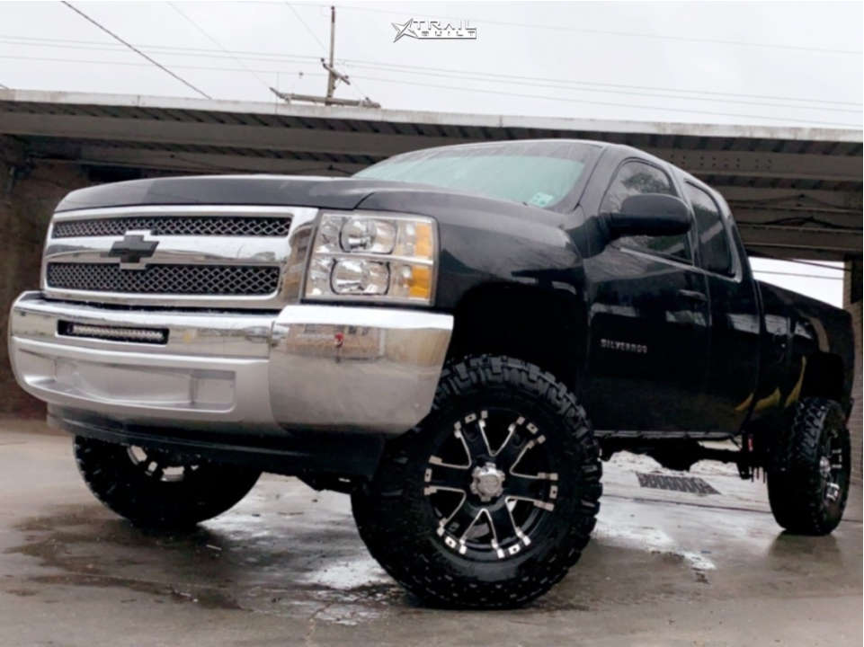 2012 Chevrolet Silverado 1500 Wheel Offset Aggressive > 1" Outside ...