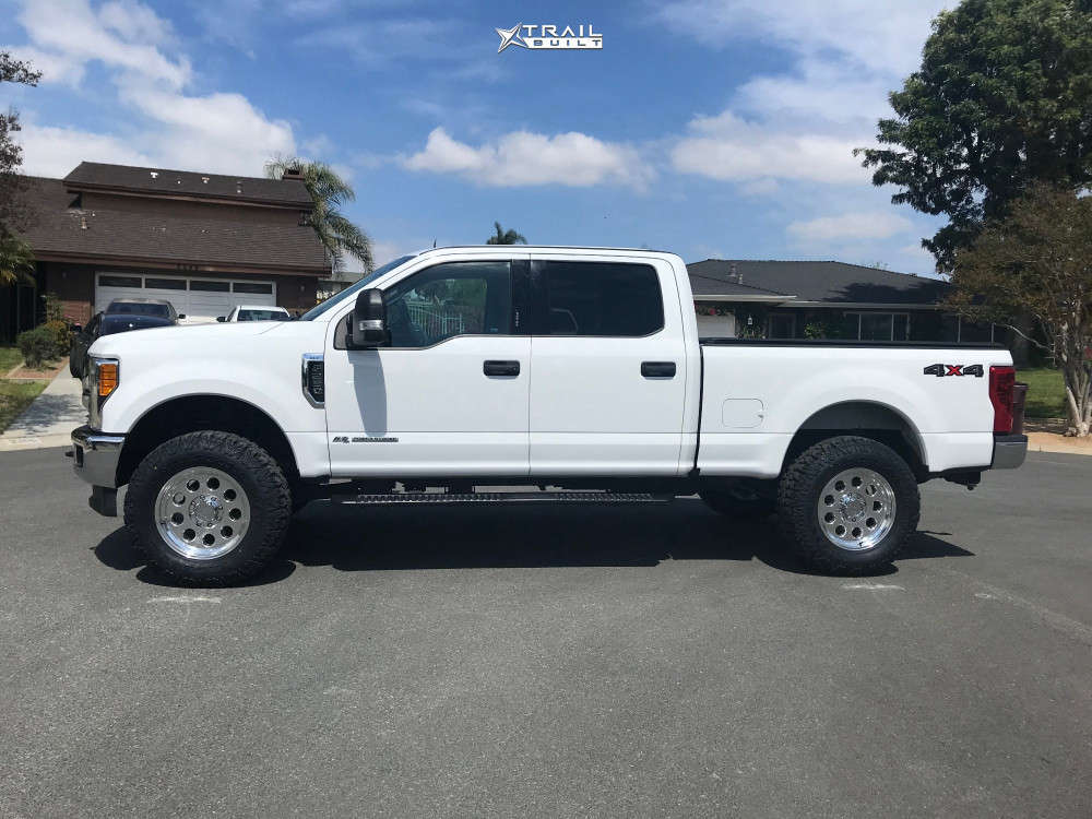 2017 Ford F-250 Super Duty Wheel Offset Slightly Aggressive Leveling ...