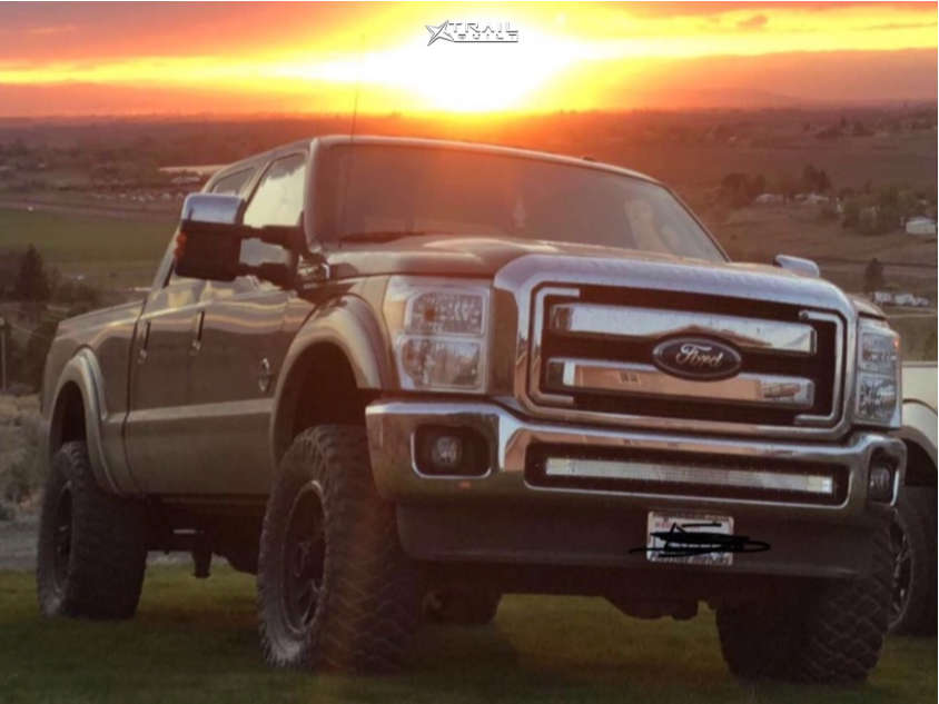2011 Ford F-250 Super Duty Wheel Offset Aggressive > 1" Outside Fender ...