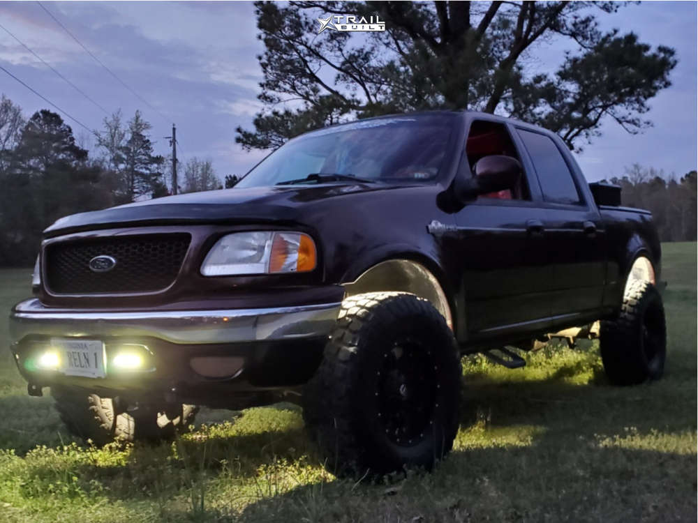 2001 Ford F-150 Wheel Offset Aggressive > 1" Outside Fender Suspension ...