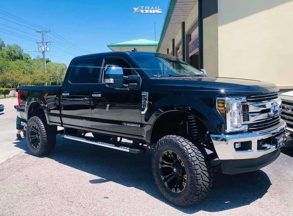2019 Ford F-250 Super Duty Wheel Offset Aggressive > 1" Outside Fender ...