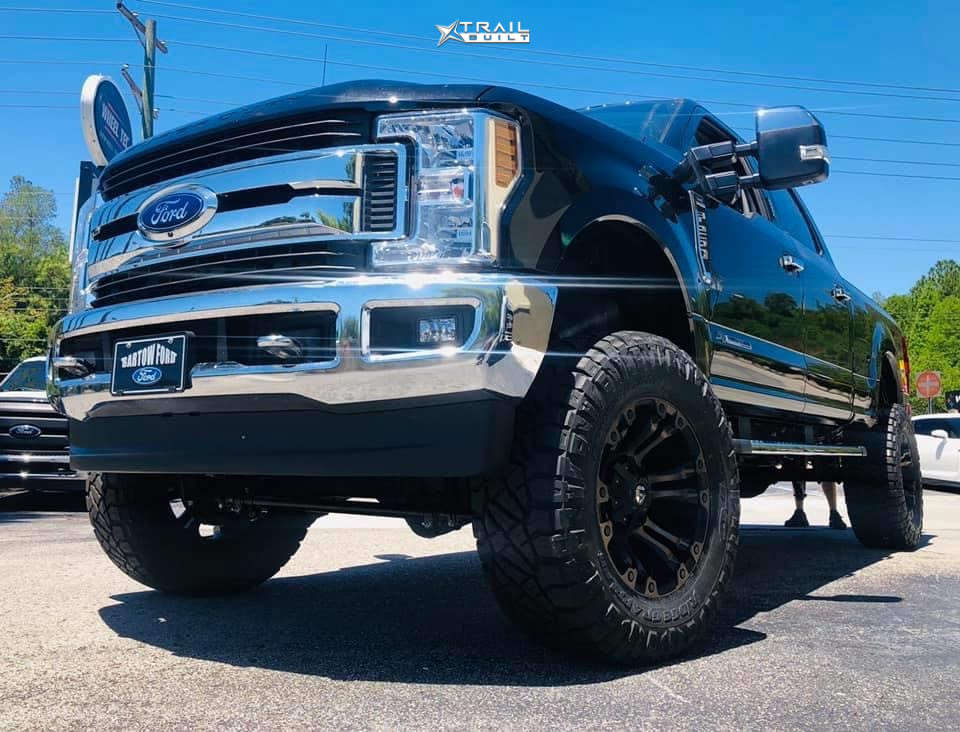 2019 Ford F-250 Super Duty Wheel Offset Aggressive > 1" Outside Fender ...